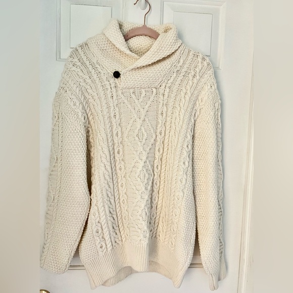Original Aran Co | Sweaters | Nwot Original Aran Co Elegant Cream Cable ...